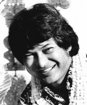 Magpie Monday on Wednesday: Tiny Bubbles | Robert E. Stutts